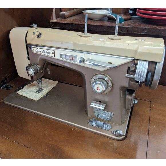 Emdeko | Other | Emdeko Made In Japan Vintage Electric Antique Sewing ...